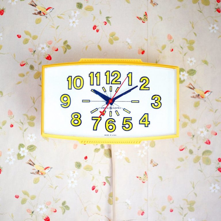 Electric Wall Clocks – I Remember JFK: A Baby Boomer's Pleasant ...